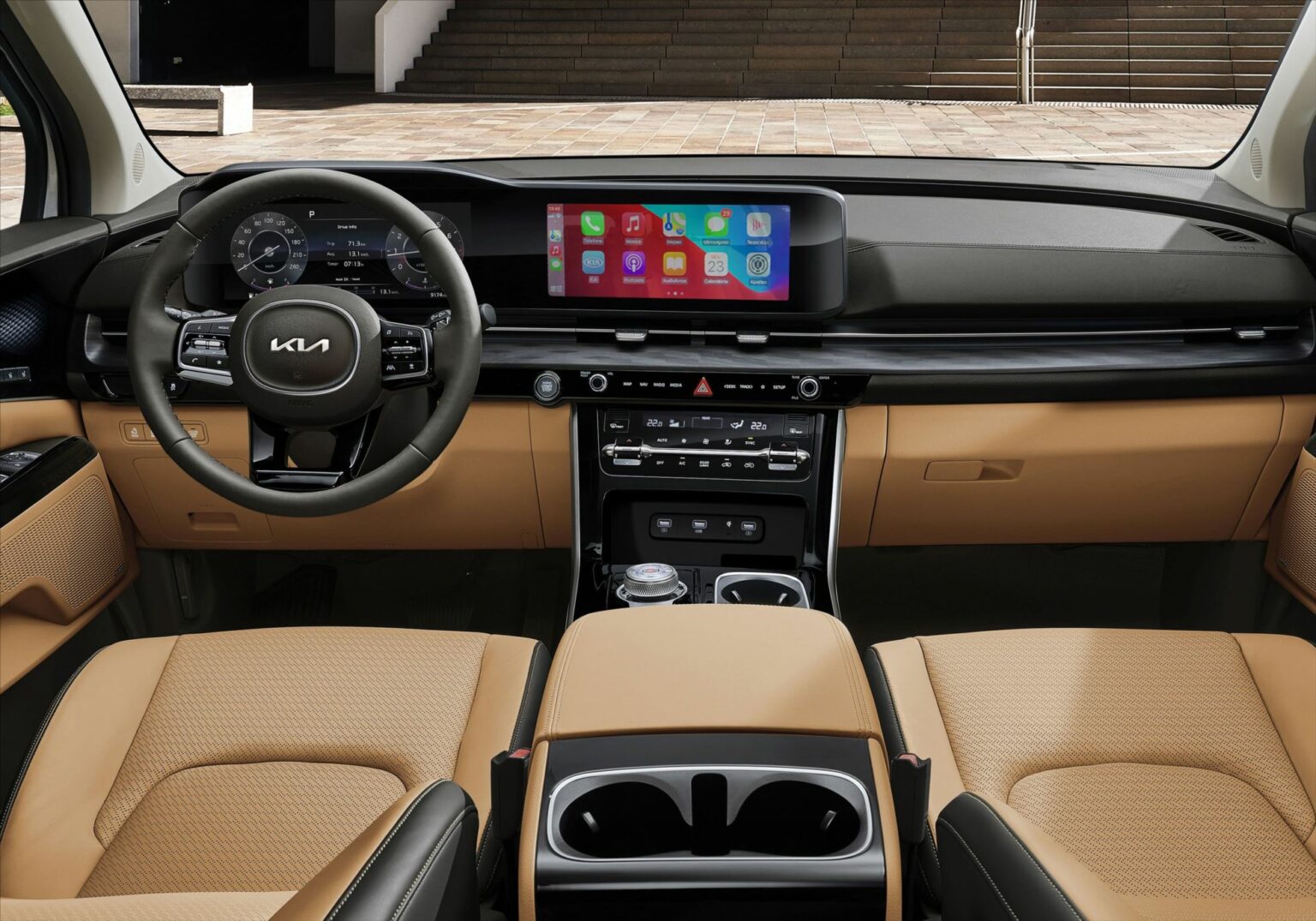 Conheça os melhores carros com 8 lugares