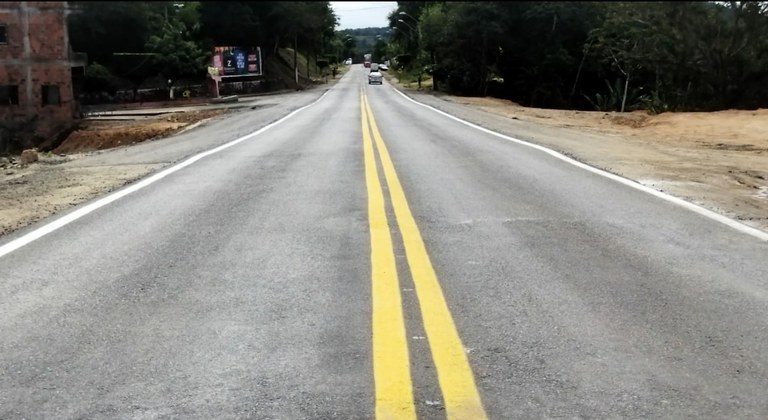 BR-330: Conexão Vital entre Estados - Bahia, Piauí e Maranhão